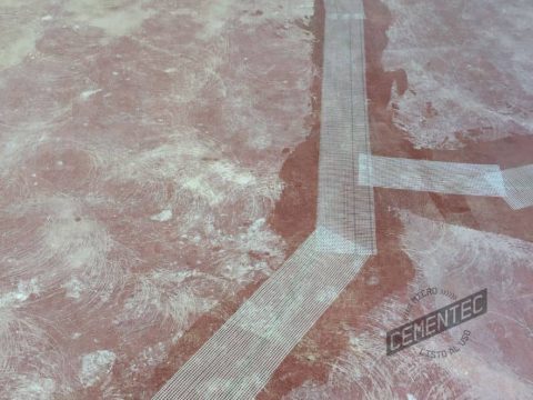 Fissures in microcement: causes and how to repair these problems